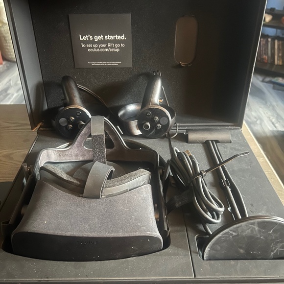 Meta | VR, AR & Accessories | Oculus Rift Virtual Reality Headset With ...